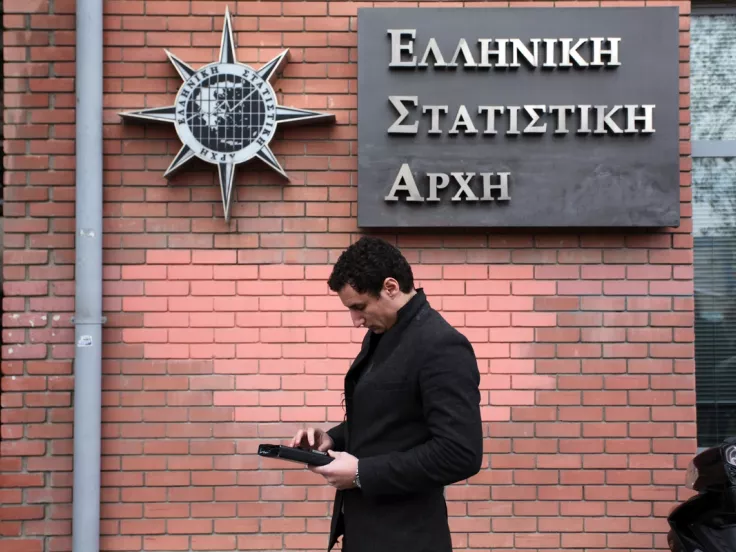 ΕΛΣΤΑΤ: Αύξηση κατά 32,6% στις κενές θέσεις εργασίας το γ' τρίμηνο του ...