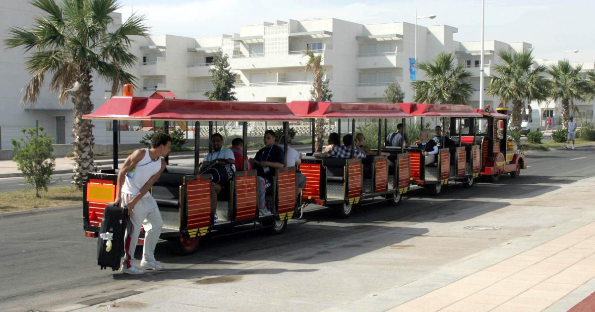 Χανιά: Δεκάχρονος έπεσε από εν κινήσει τουριστικό τρενάκι | Proson