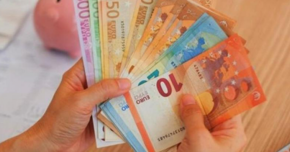 ΕΦΚΑ - ΟΠΕΚΑ: Πότε πληρώνονται συντάξεις και επιδόματα | Proson