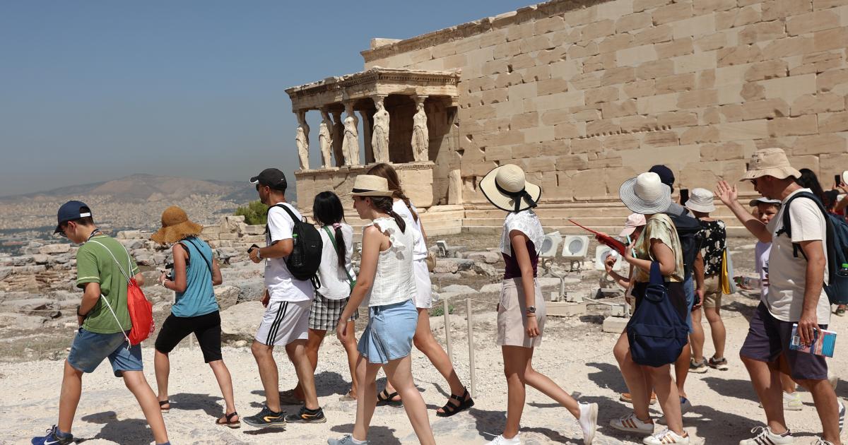 Καύσωνας Κλέων: Στα ύψη ο υδράργυρος σήμερα - Θερμοκρασίες έως και 43°C | Proson