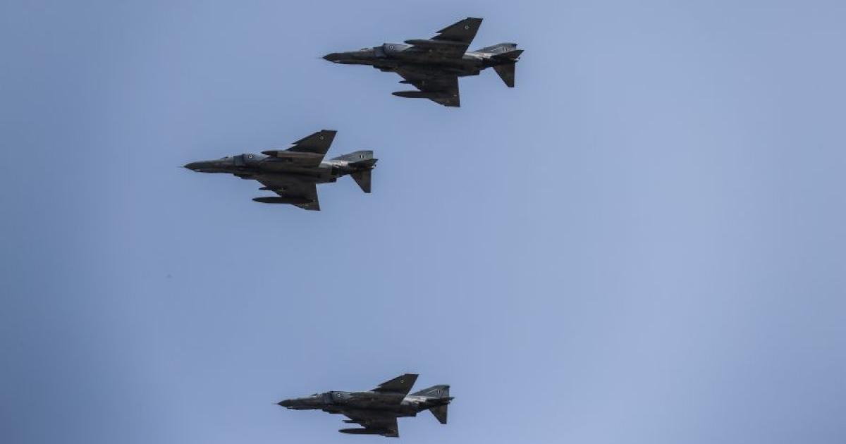 ΕΠΟΠ: 298 προσλήψεις στην Πολεμική Αεροπορία - Τα απαραίτητα προσόντα ...