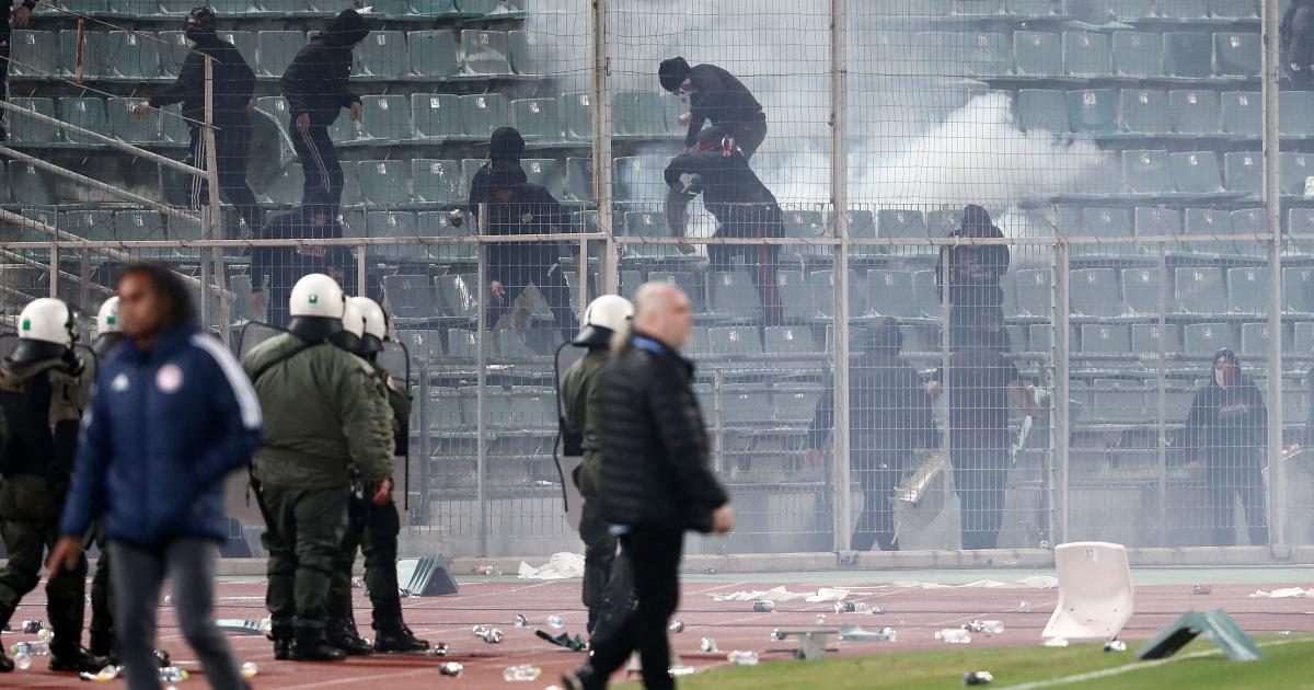 ΕΣΗΕΑ: Καταγγέλει τραυματισμό δημοσιογράφου από τα ΜΑΤ | Proson