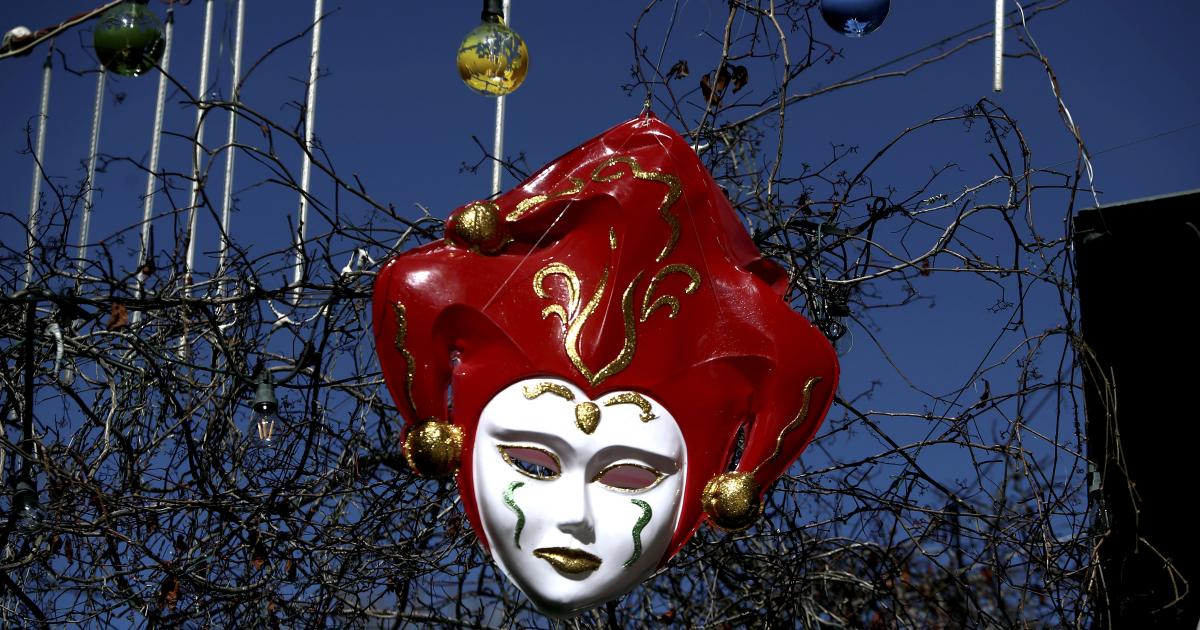 Πότε πέφτουν Τσικνοπέμπτη, Απόκριες και Καθαρά Δευτέρα - Όλες οι αργίες του 2024 | Proson