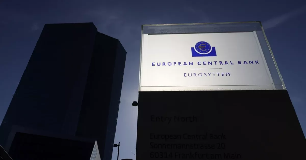 Ευρωπαϊκή Κεντρική Τράπεζα: Πρακτική άσκηση με μισθό έως 1.170 ευρώ ...