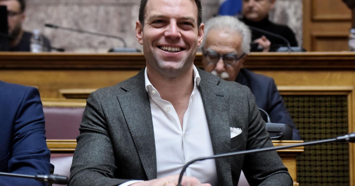 Στέφανος Κασσελάκης: Η αγάπη νίκησε την οπισθοδρόμηση (βίντεο) | Proson