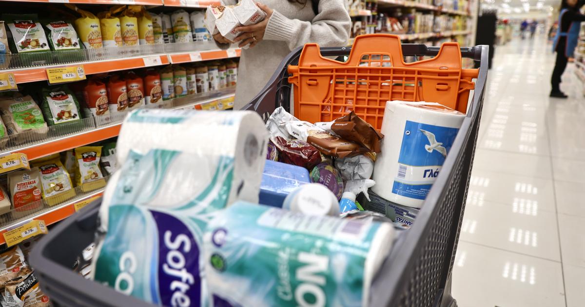 Ποια σούπερ μάρκετ θα παραμείνουν ανοιχτά σήμερα, Καθαρά Δευτέρα | Proson