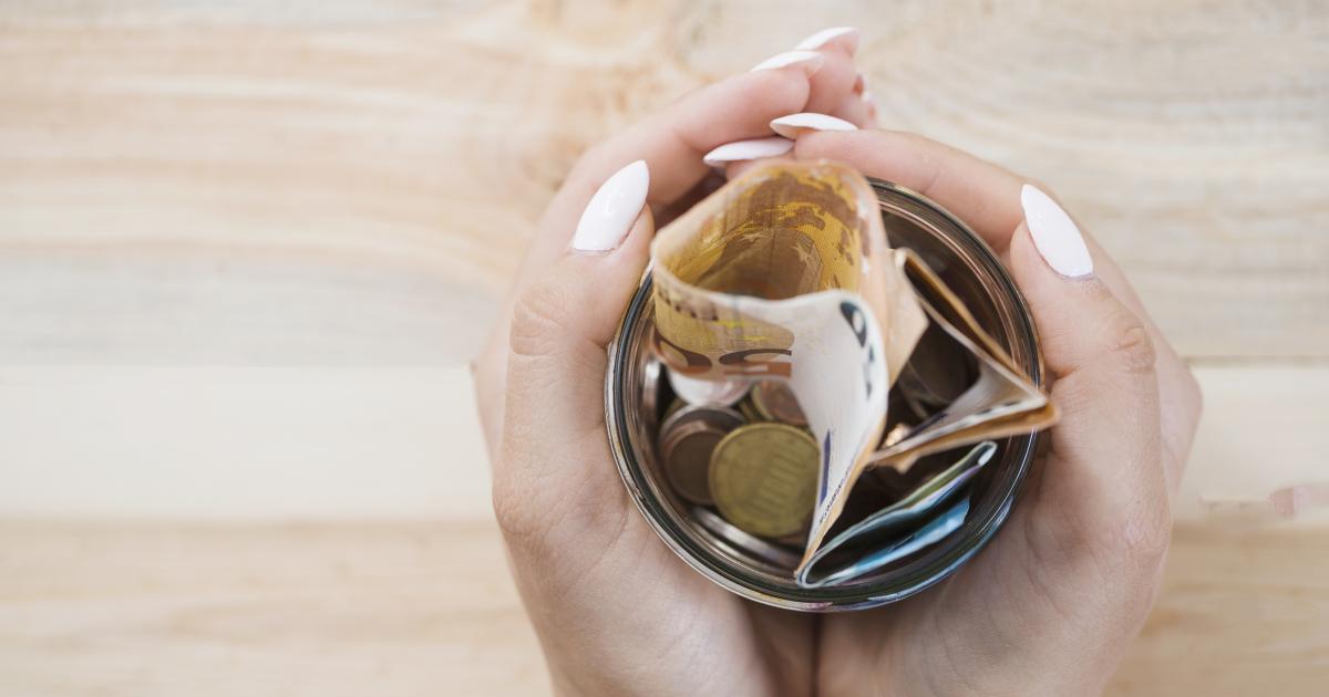 ΟΠΕΚΑ: Πληρώνονται 17 επιδόματα - Ποιοι πάνε ταμείο πριν το Πάσχα | Proson