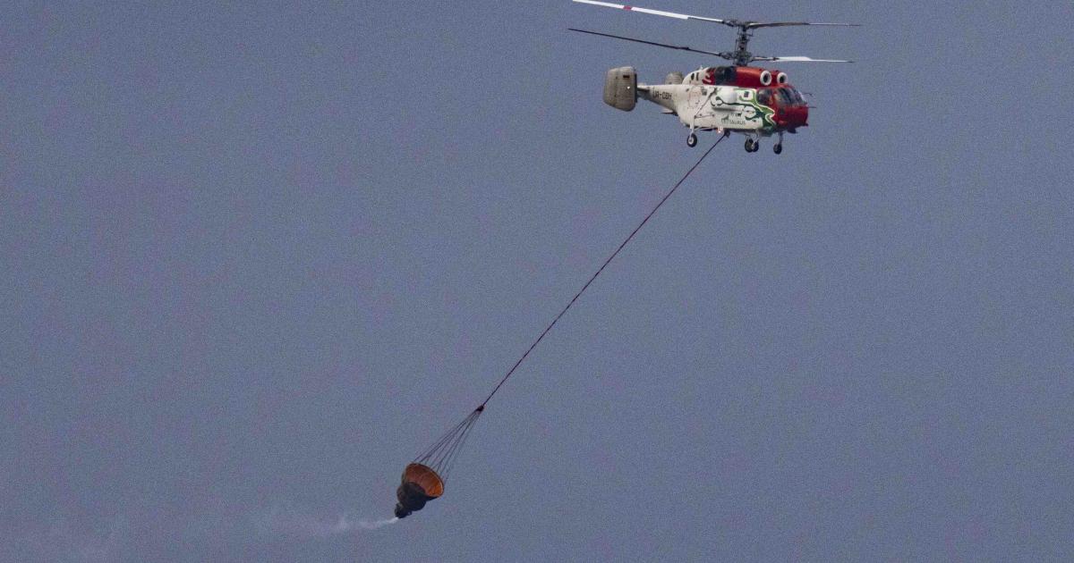 Φωτιά τώρα σε Ραφήνα και Σπάτα - Επιχειρούν 32 πυροσβέστες και εναέρια μέσα | Proson