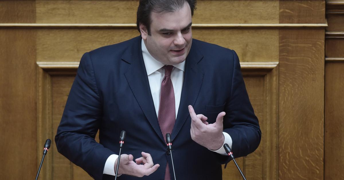 Πιερρακάκης: Πάνω από 6.000 αποβολές σε μαθητές για κινητά σε σχολεία | Proson