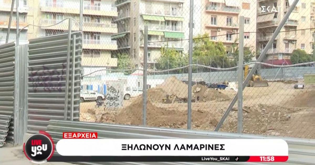 Εξάρχεια: Ξηλώνουν τις λαμαρίνες από το εργοτάξιο του μετρό (βίντεο ...