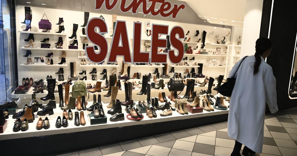 Χειμερινές εκπτώσεις 2025: Πότε ξεκινούν και πόσο θα διαρκέσουν | Proson