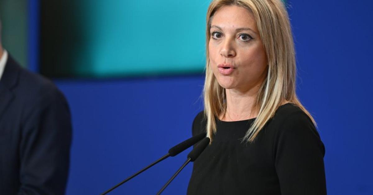 Καρυστιανού: Κατέθεσε νέο αίτημα εκταφής για την κόρη της | Proson