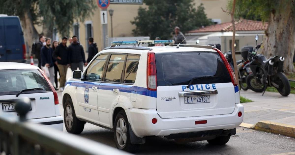 ΕΚΠΑ: Συνελήφθη επίκουρος καθηγητής για παιδική πορνογραφία | Proson