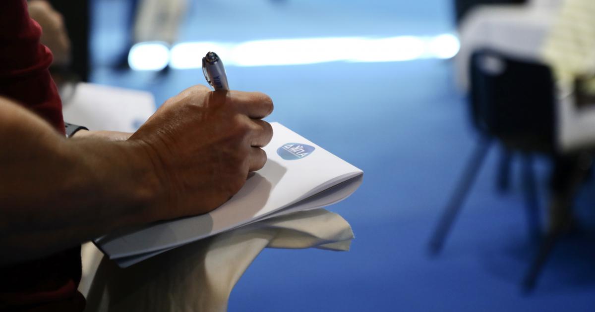 Μεγάλη ανατροπή! Πάει Δευτέρα το voucher εργαζομένων 750 ευρώ | Proson