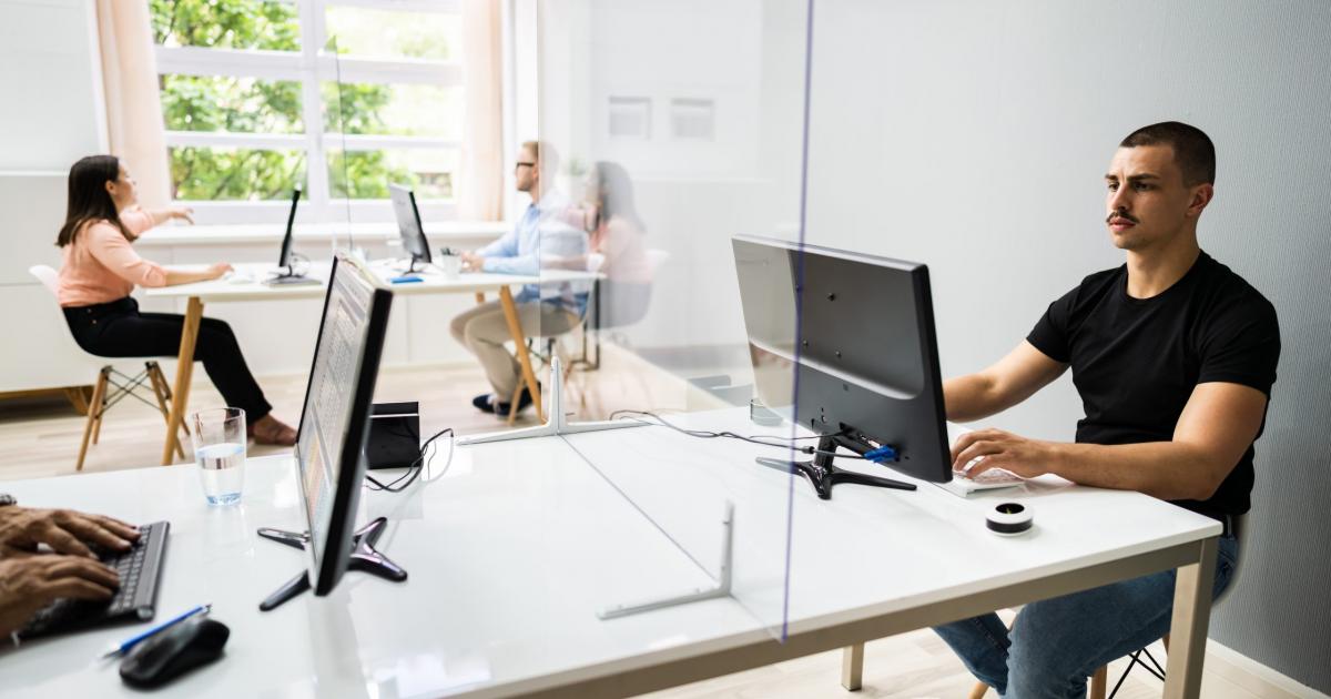 Εργαζόμενοι στην Αθήνα: Οι ειδικότητες που παίρνουν επίδομα 750 ευρώ | Proson