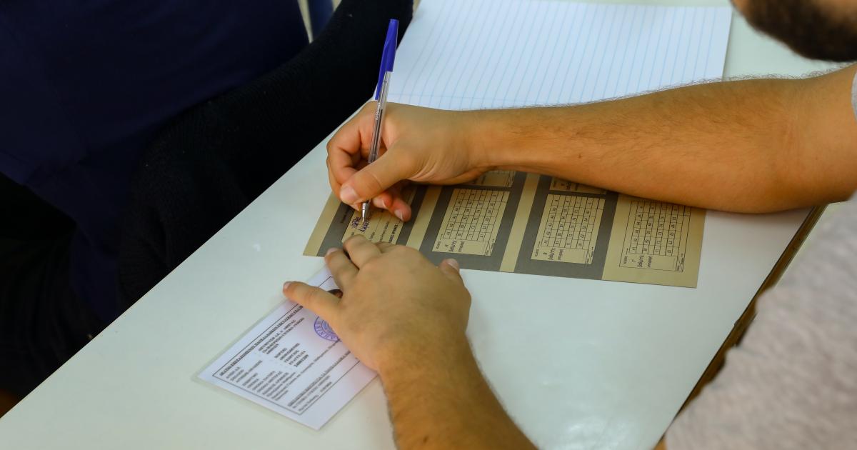 Πανελλήνιες 2025: «Πρεμιέρα» σήμερα με Νεοελληνική Γλώσσα και Λογοτεχνία (Έκθεση) | Proson