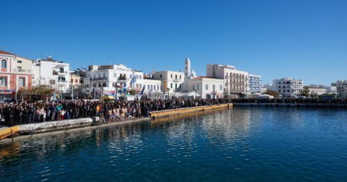 Νέες προσλήψεις στη «μαγευτική» Τήνο | Proson