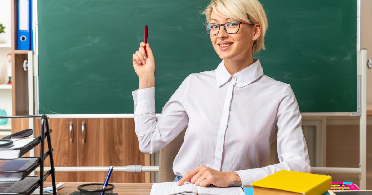 Σχολεία - Προσλήψεις εκπαιδευτικών: Άνοιξαν οι αιτήσεις για Πρότυπα και Πειραματικά | Proson