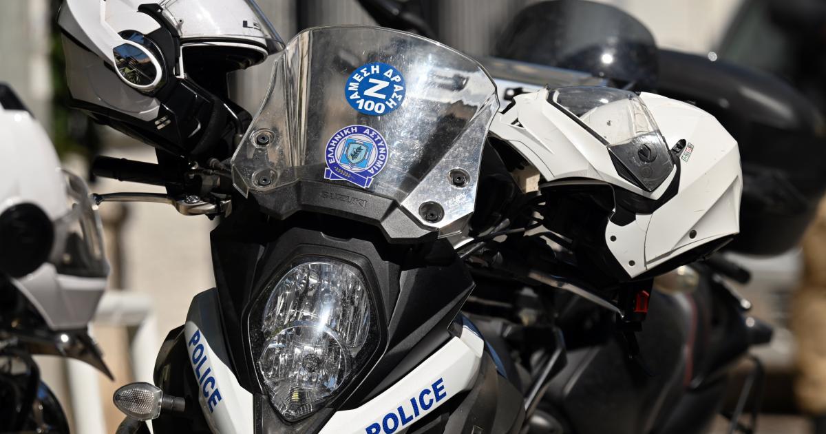 Θεσσαλονίκη: Εξαφανίστηκαν οι γονείς που άφησαν το μωρό στο μπαλκόνι | Proson