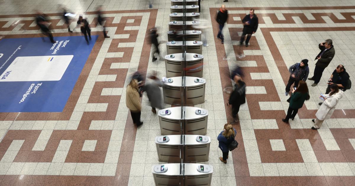 Μετρό Αθήνας: Ακινητοποιήθηκε συρμός - Τεράστιος συνωστισμός | Proson