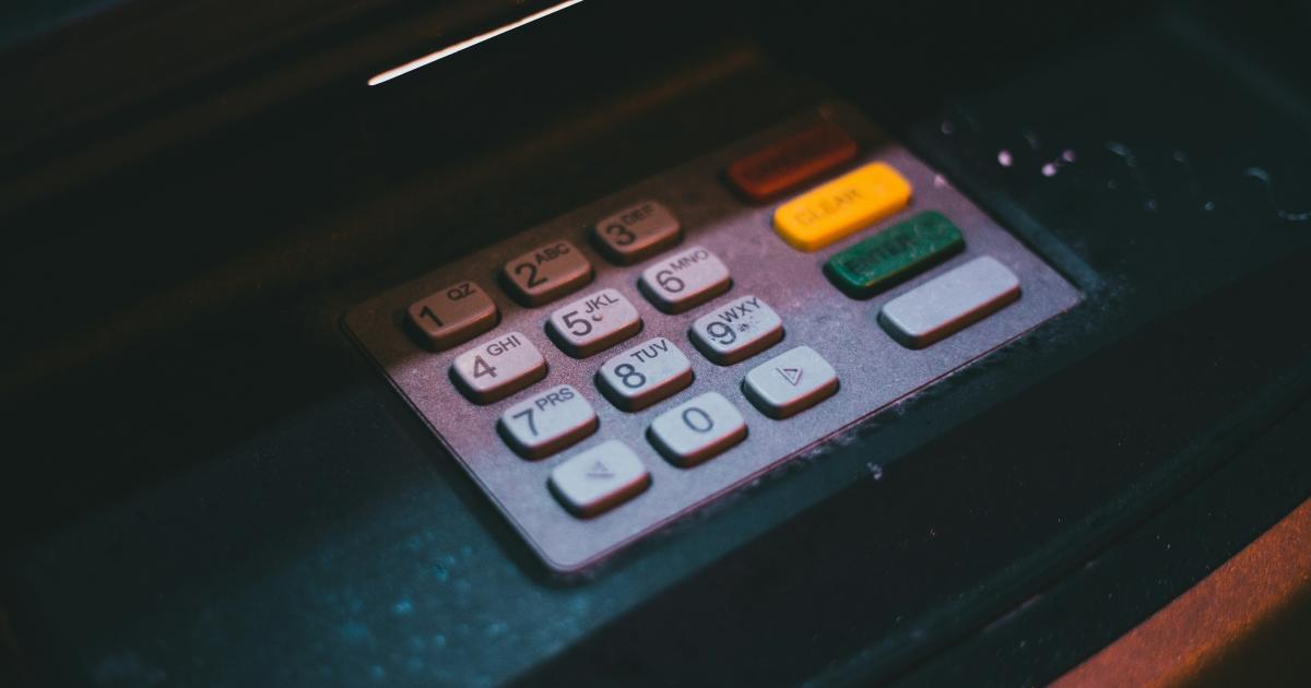 ΟΠΕΚΑ: Μηνιαίο επίδομα 409 ευρώ - Ποιοι το δικαιούνται | Proson