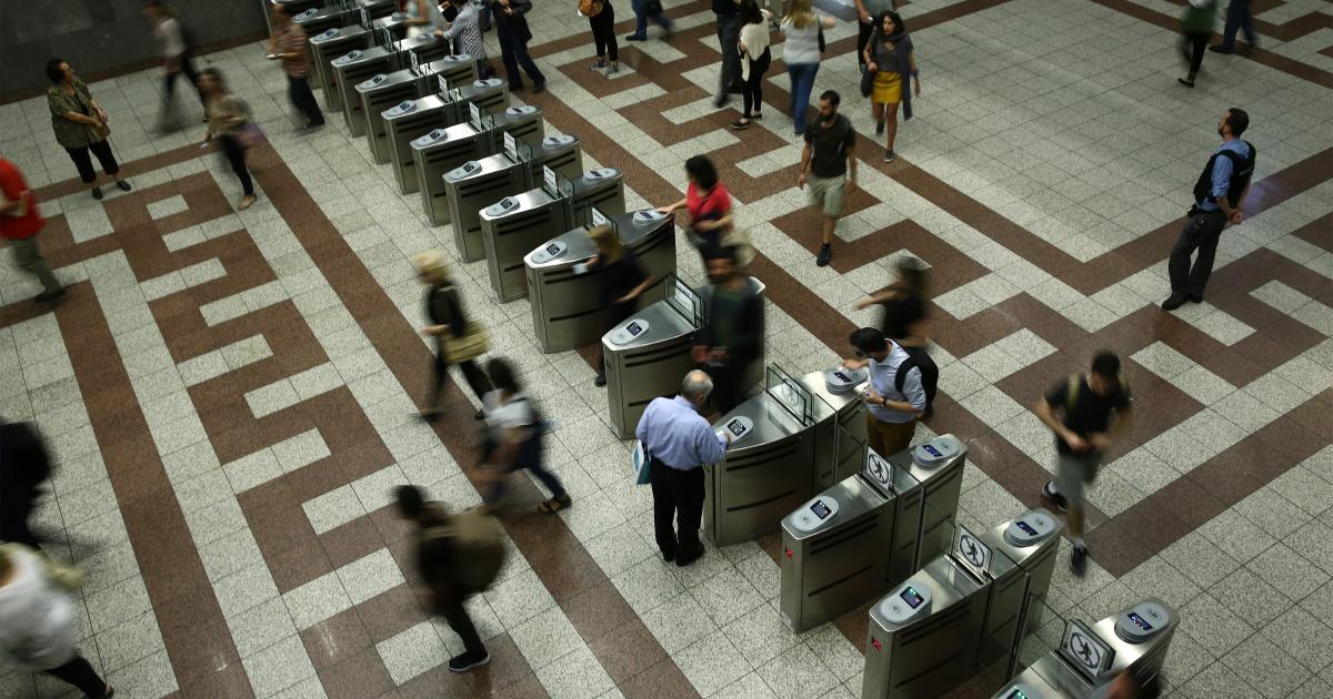 Μετρό: Κάμερες και AI θα εντοπίζουν τα «διπλοπεράσματα» από τα ακυρωτικά μηχανήματα | Proson